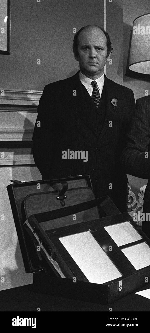 David cole hi-res stock photography and images - Alamy