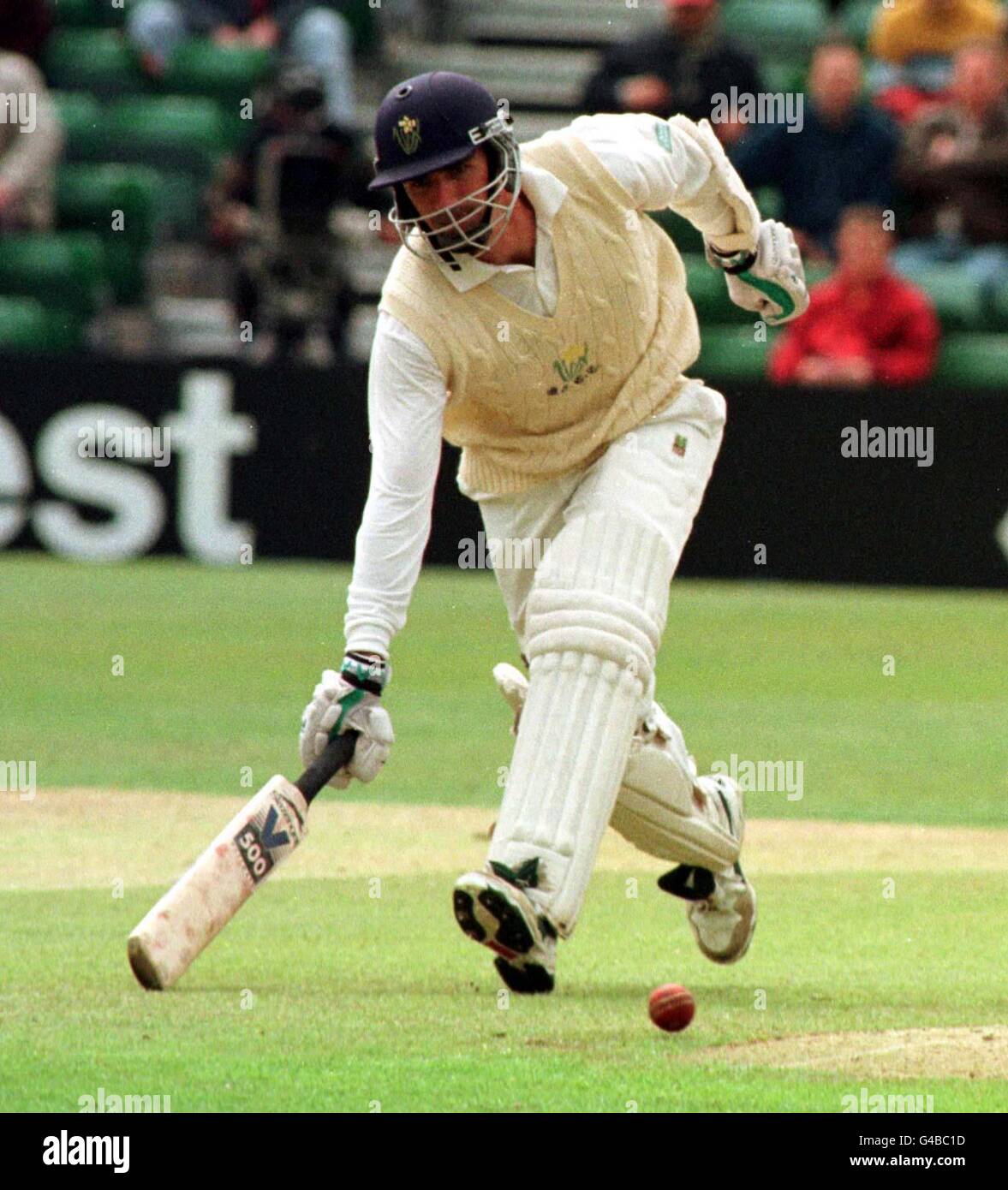 James hedges hi-res stock photography and images - Alamy