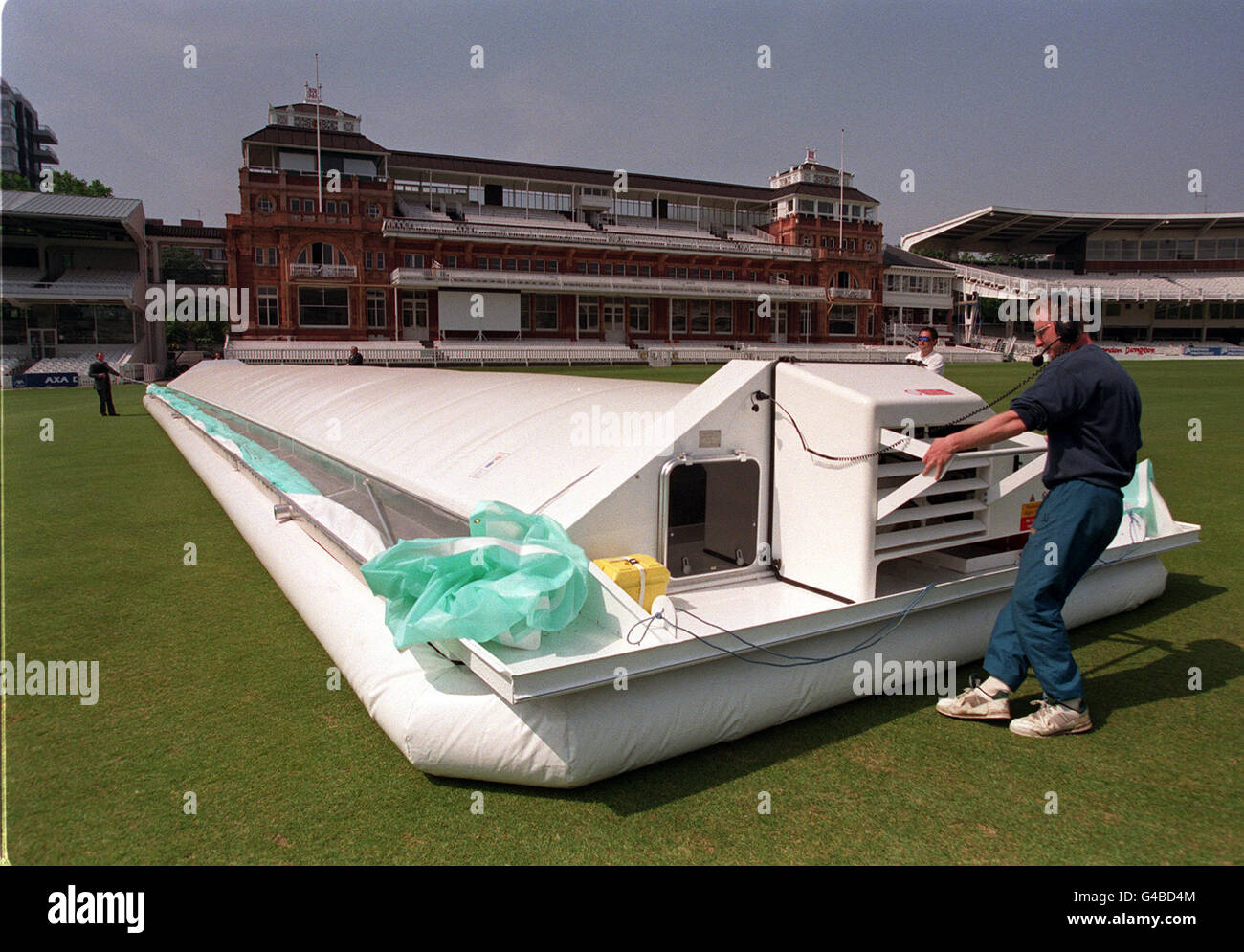 At lords cricket ground today tuesday hi-res stock photography and ...