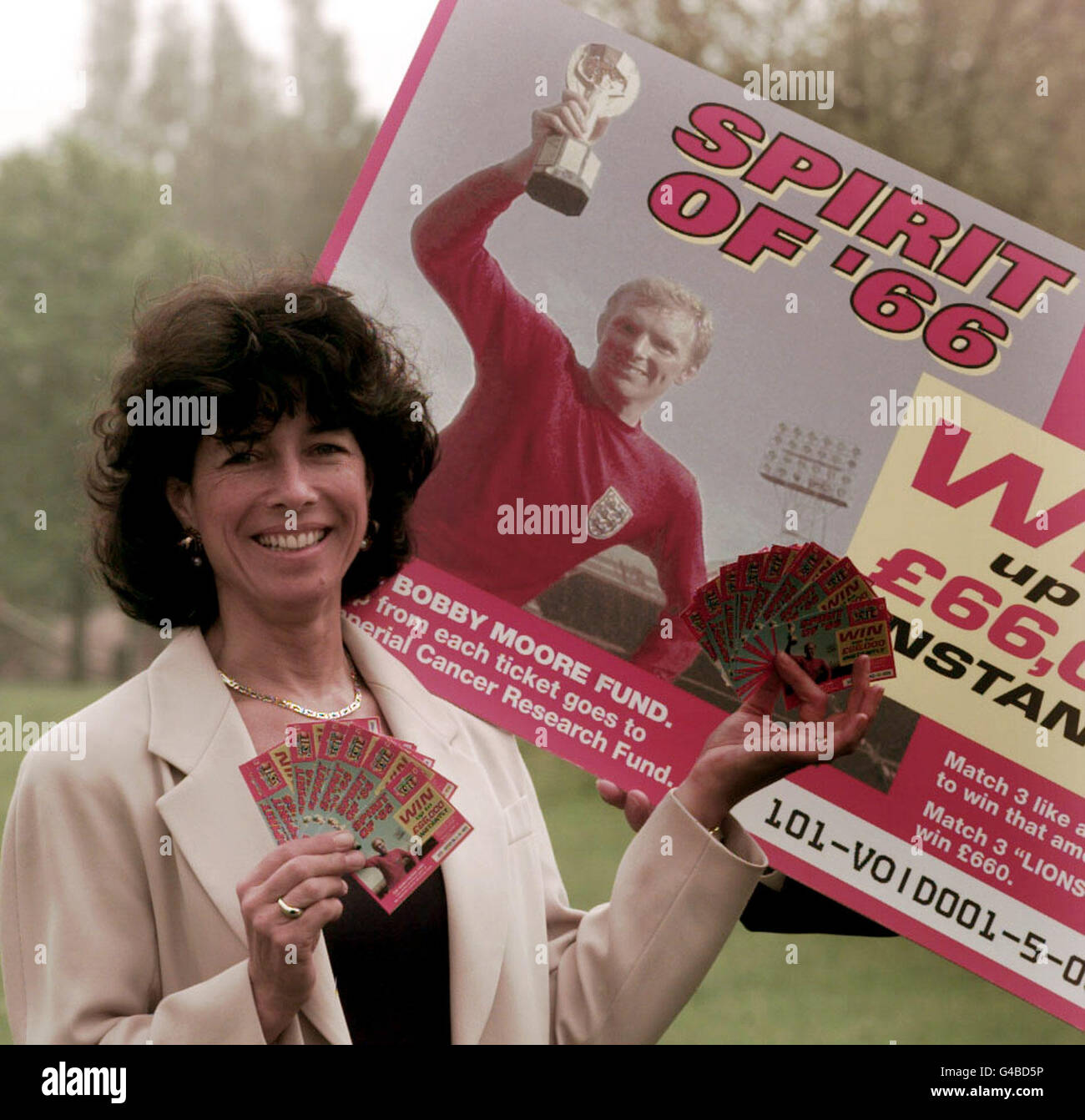 Football charity scratchcard hi-res stock photography and images - Alamy