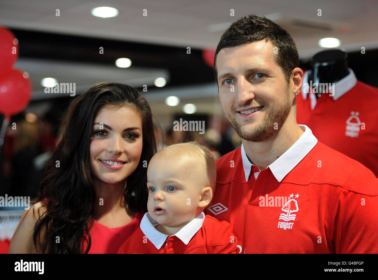 Nottingham forest new kit launch hi-res stock photography and images ...