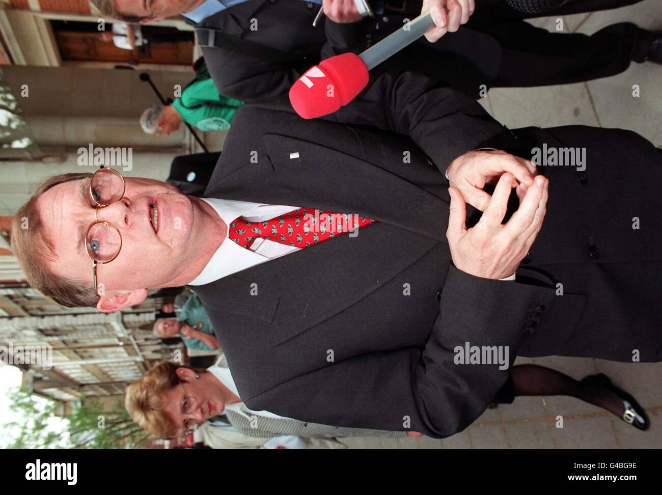 Vickers plc hi-res stock photography and images - Alamy