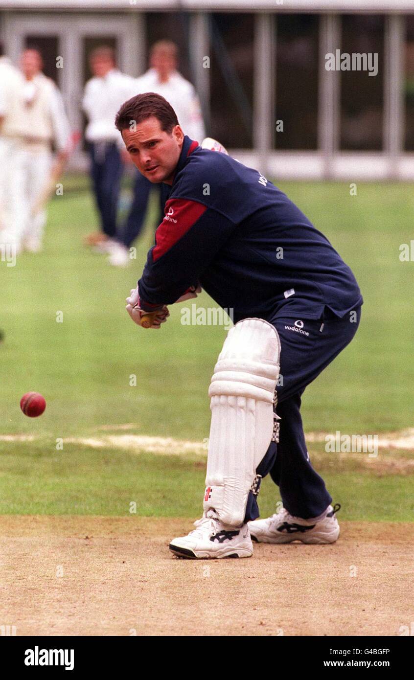 Englands mark ealham hi-res stock photography and images - Alamy