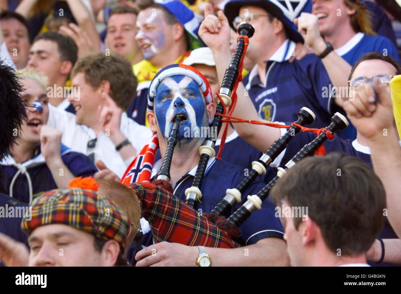 W CUP Scot v Nor 19 Stock Photo - Alamy