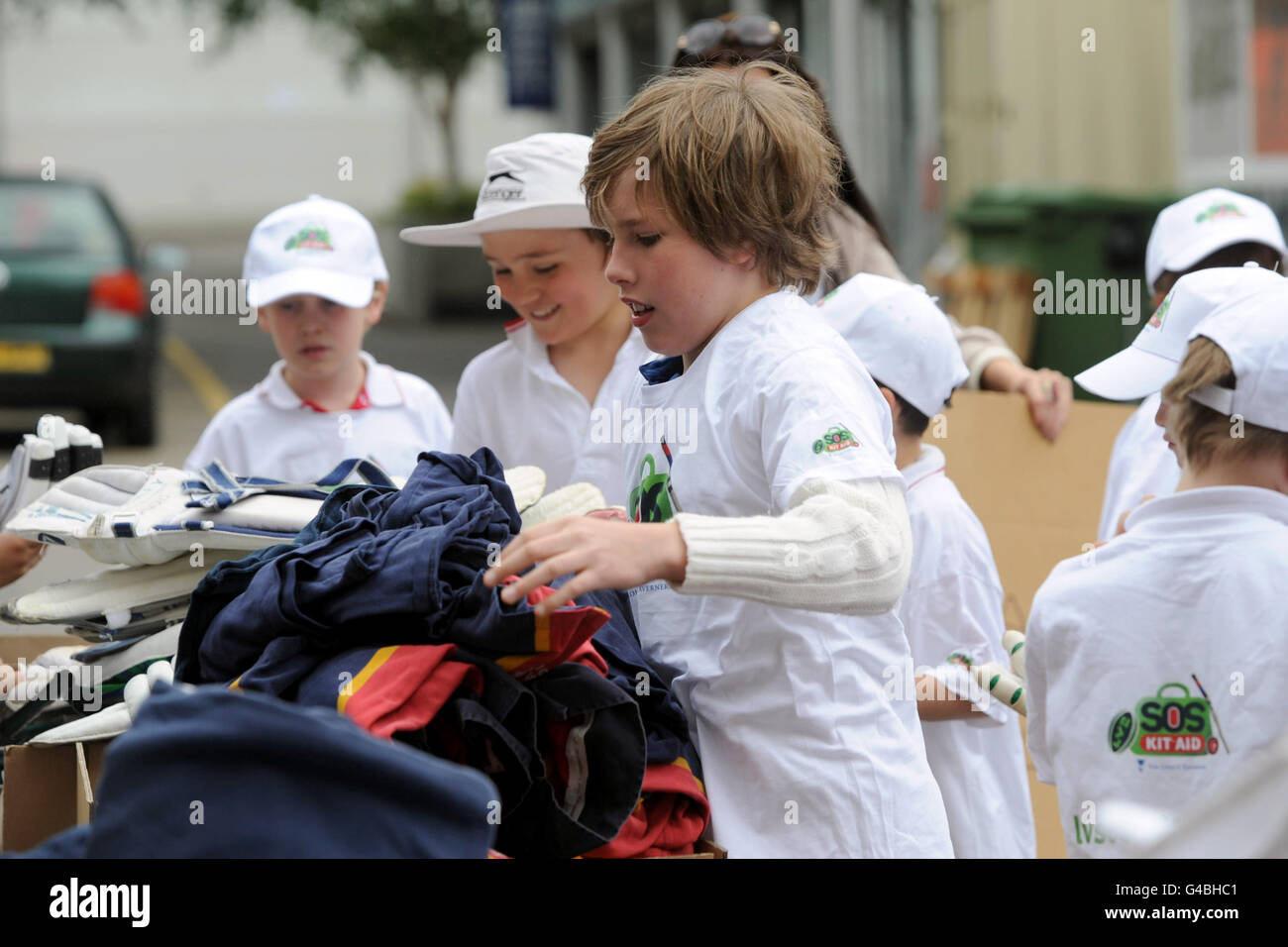 Cricket lv sos kit aid day lords cricket ground hi-res stock ...
