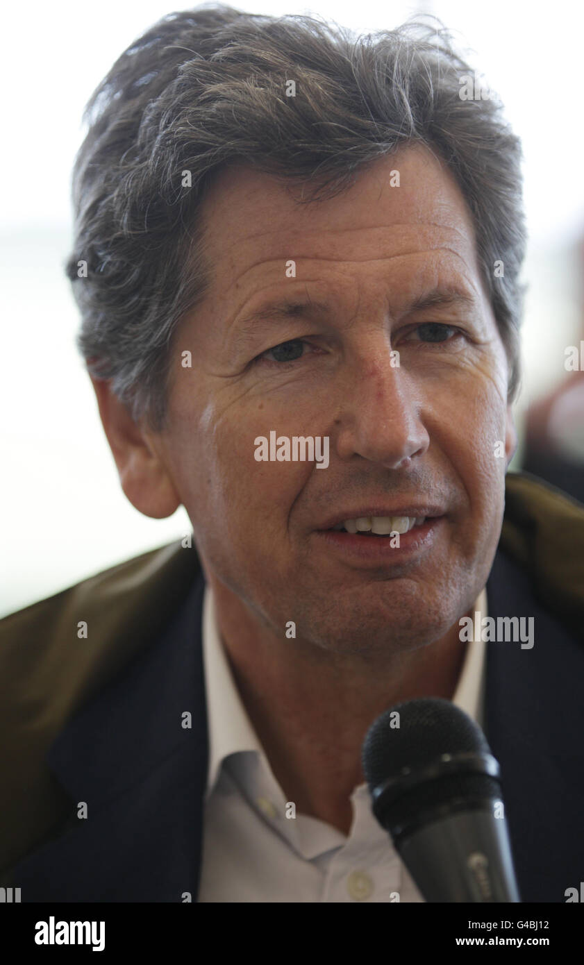 Racing epsom natpub hi-res stock photography and images - Alamy