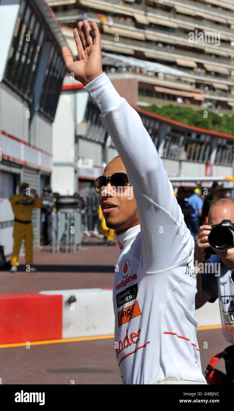 Monaco crowd monaco grand prix hi-res stock photography and images - Alamy