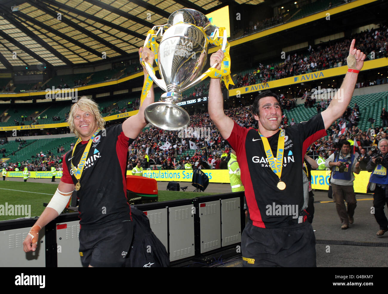 Saracens' Mouritz Botha and Kelly Brown celebrate with the Aviva ...