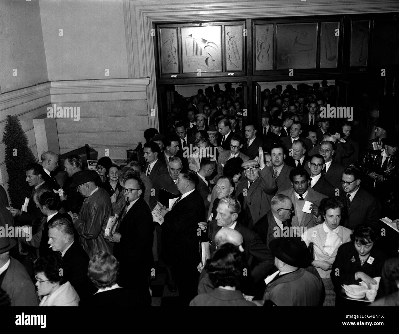 Delegates at annual party conference Black and White Stock Photos ...