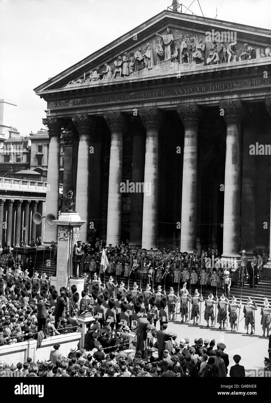 Royalty - Coronation of Queen Elizabeth II - London Stock Photo - Alamy