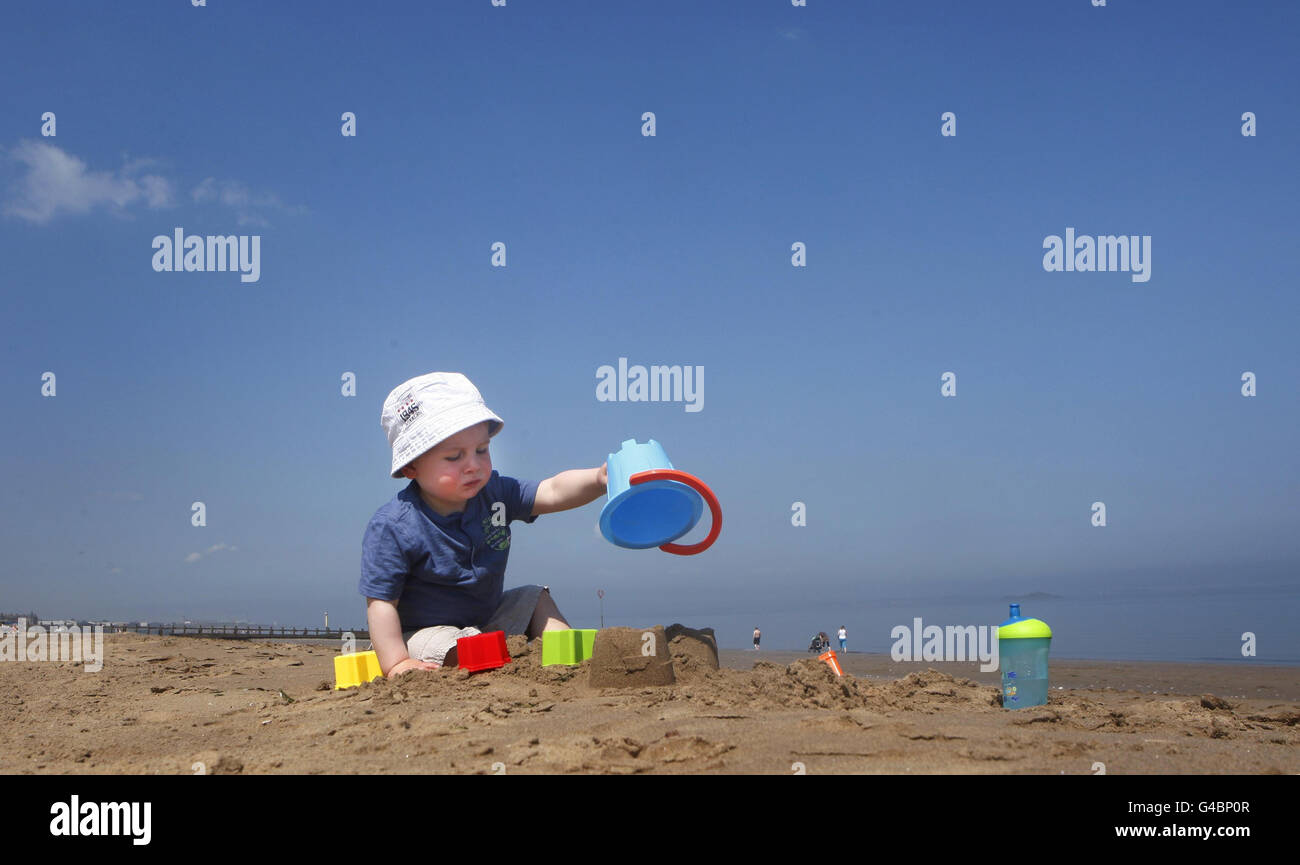 Weather June 3rd Stock Photo - Alamy