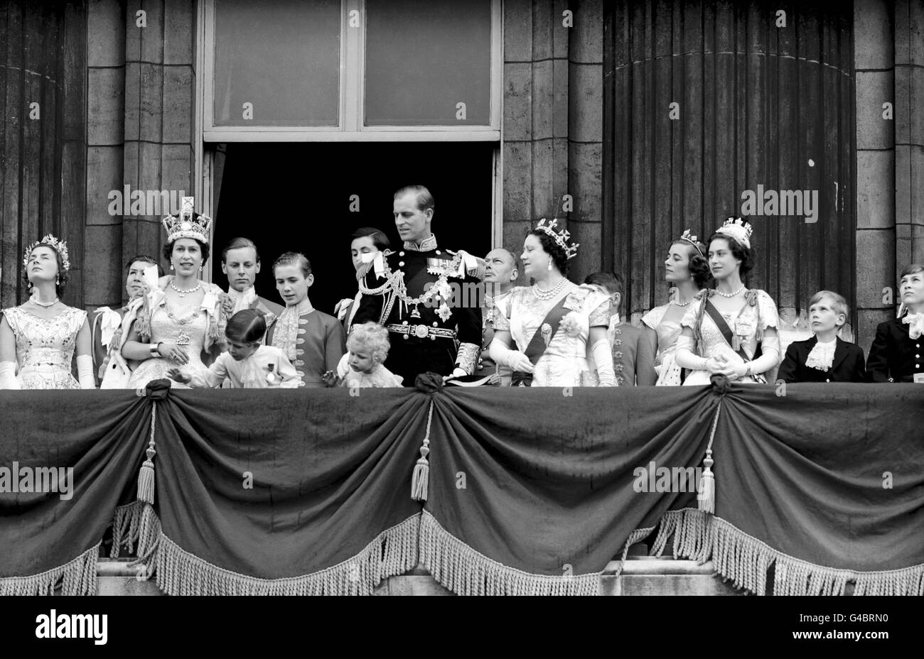 View queen elizabeth ii Black and White Stock Photos & Images - Alamy