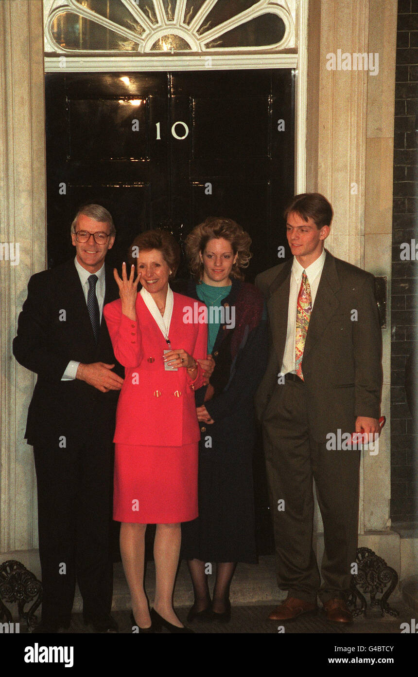 James major and his wife hi-res stock photography and images - Alamy