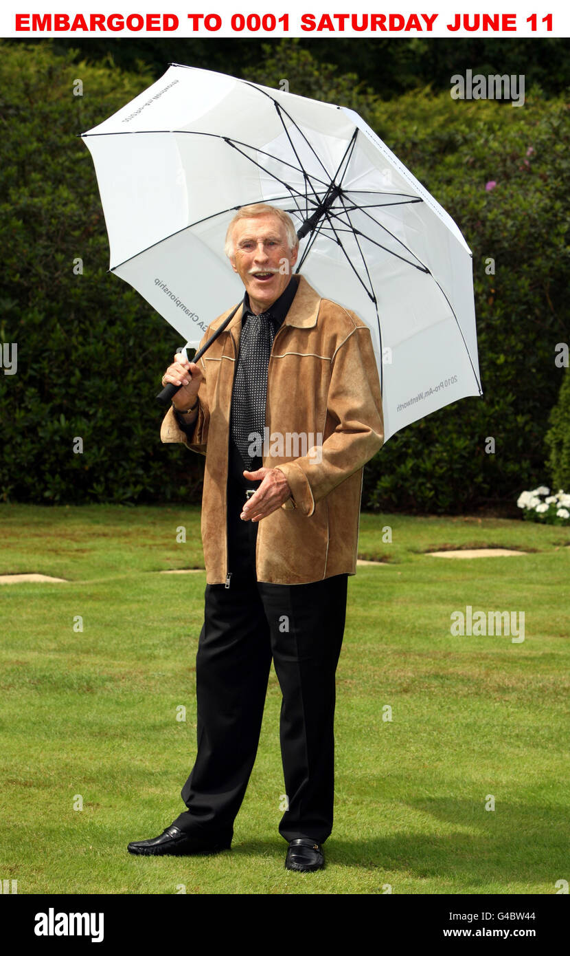 Bruce Forsyth at his home in Wentworth, as he poses for photographers ...