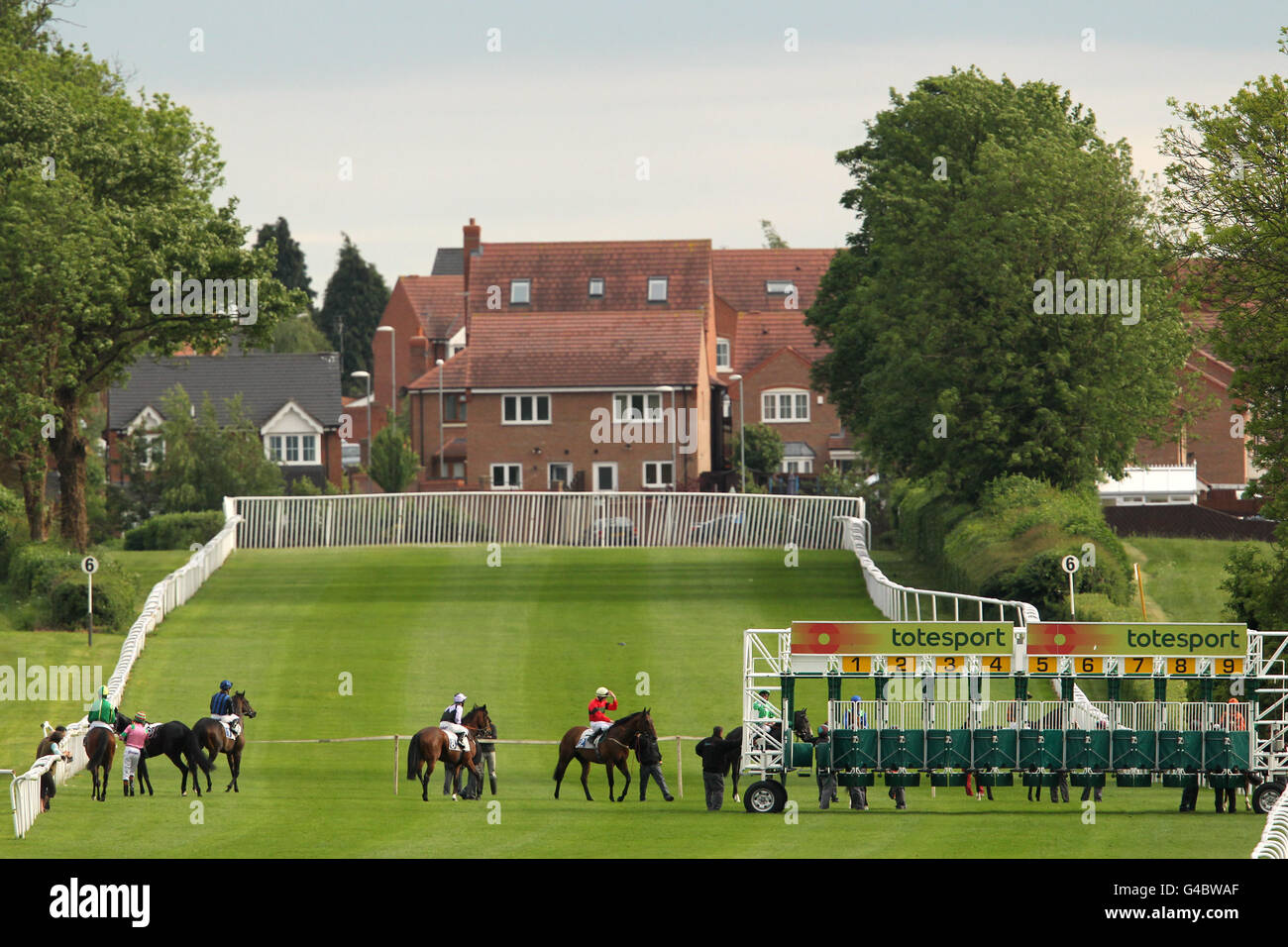 Leicester racecourse general hi-res stock photography and images - Alamy