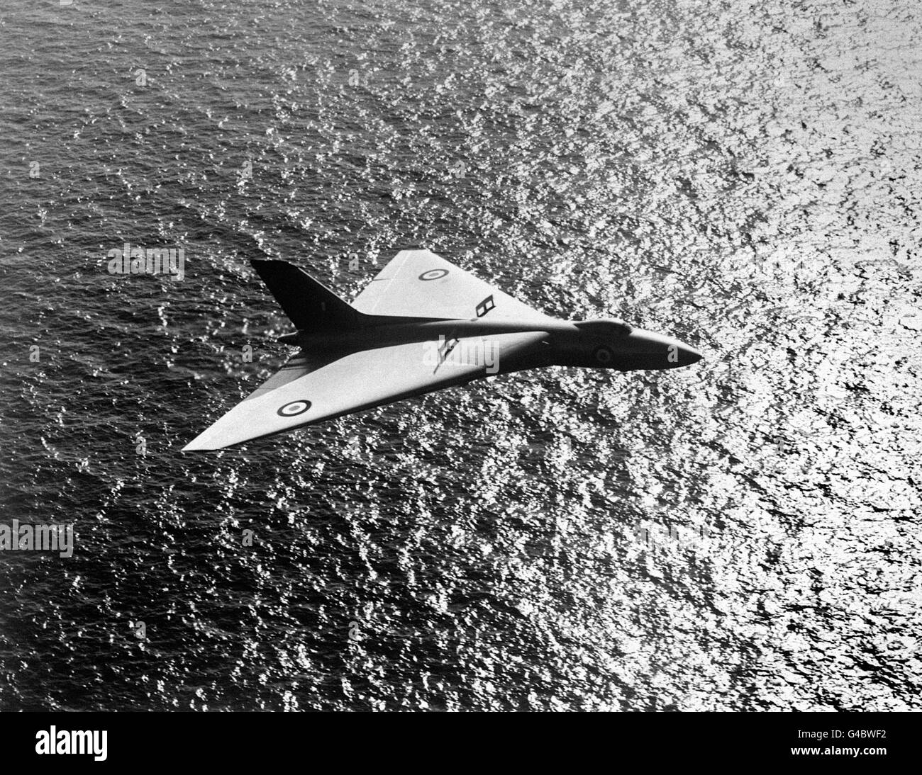 Vulcan bomber 1950s Black and White Stock Photos & Images - Alamy