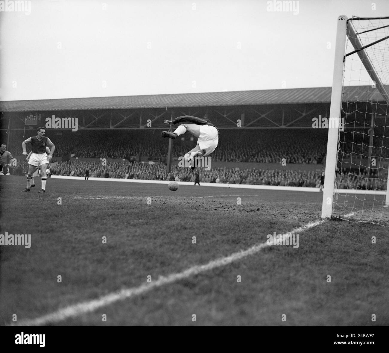 Nigel sims hi-res stock photography and images - Alamy