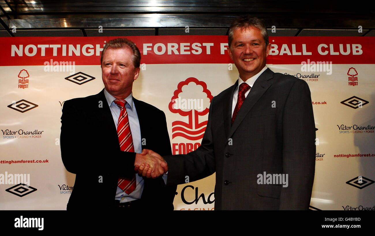 New Nottingham Forest manager Steve McClaren (left) and Chief executive ...