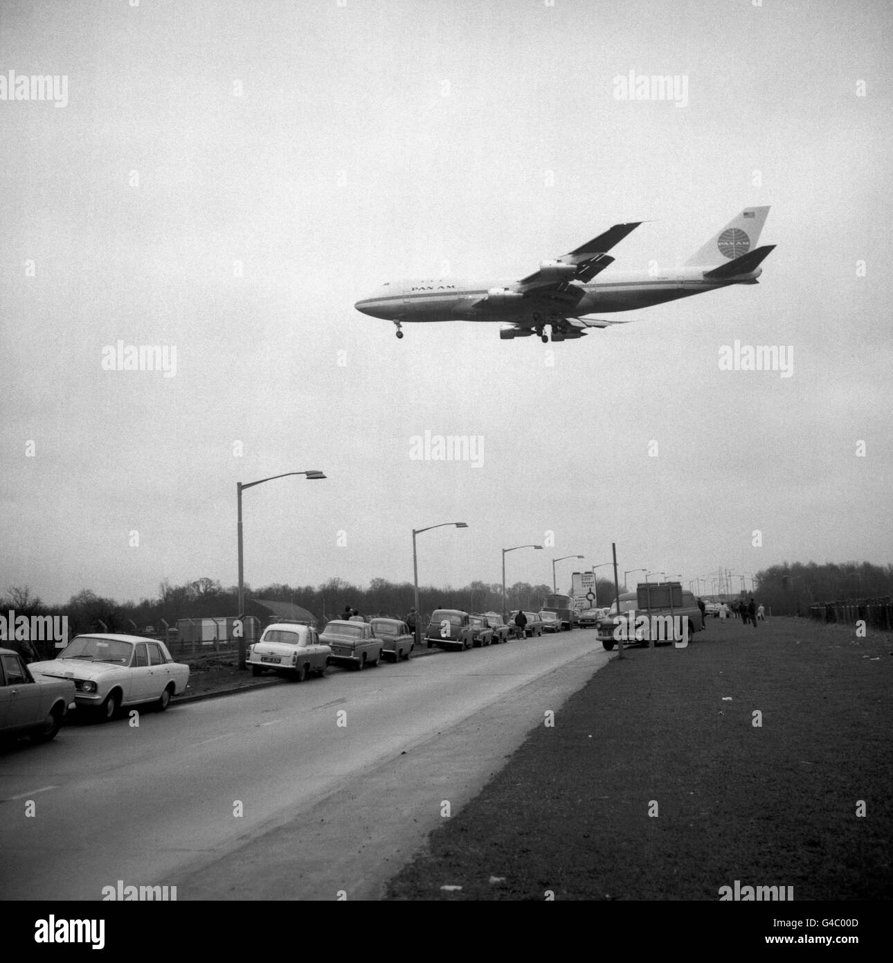 Transport - First UK Boeing 747 Flight - Heathrow Airport, London Stock ...
