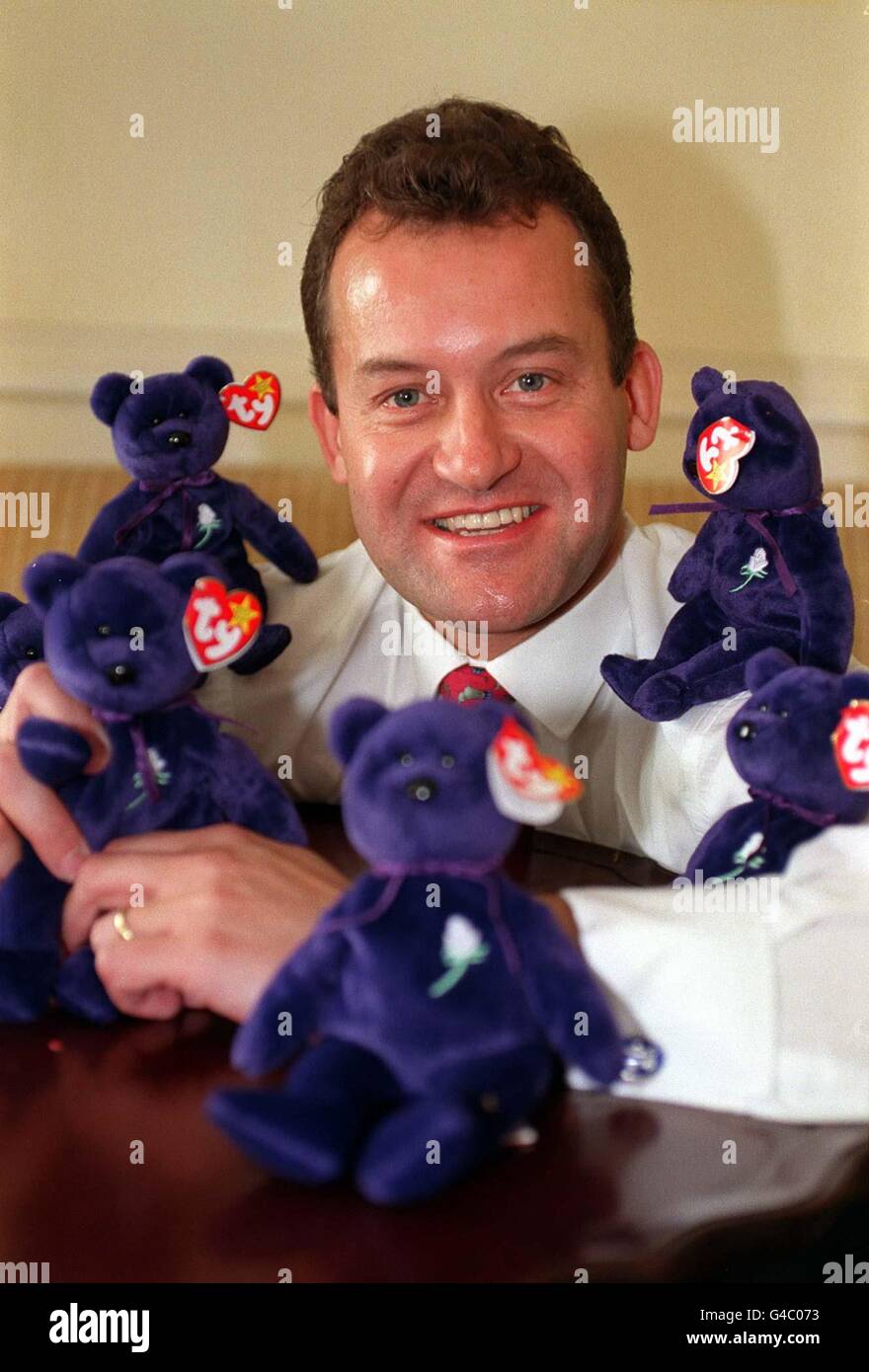 Princess diana ty beanie baby hi-res stock photography and images - Alamy