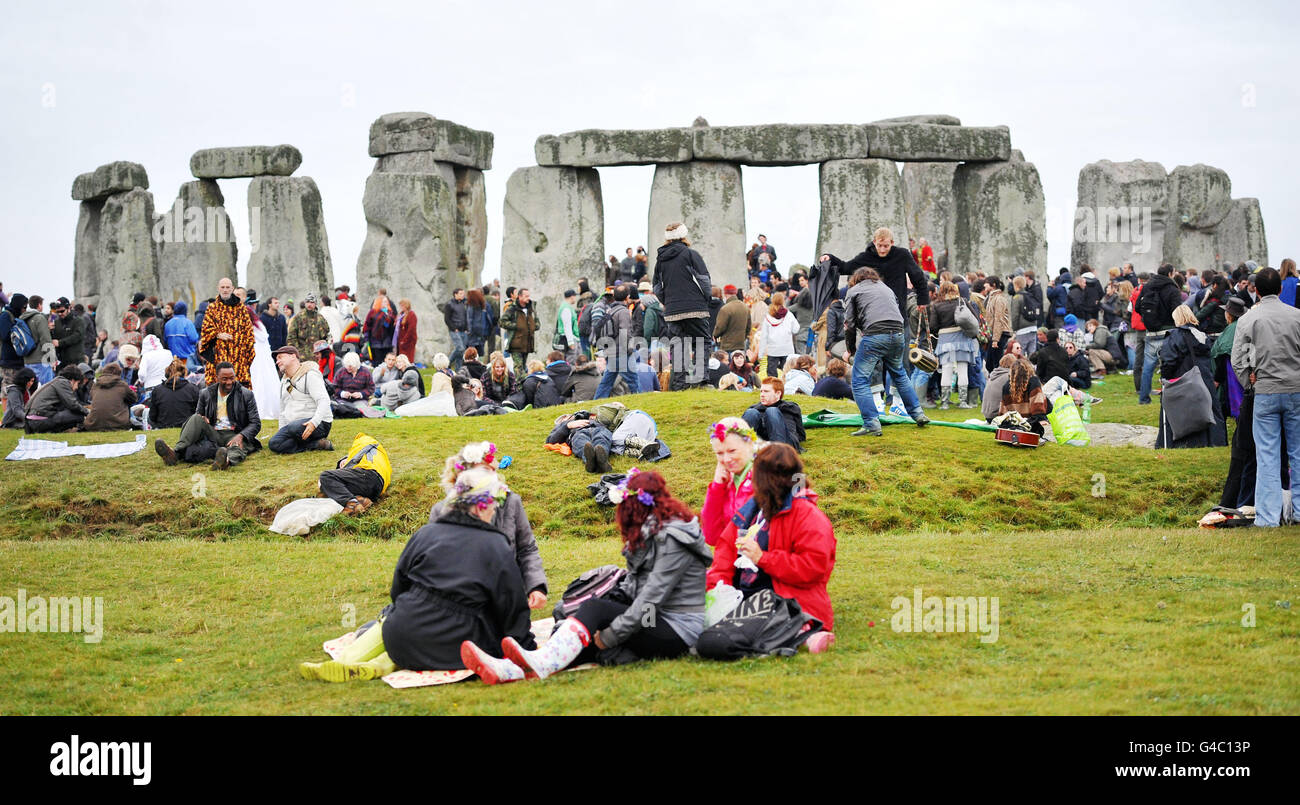 Summer solstice at Stonehenge Stock Photo - Alamy
