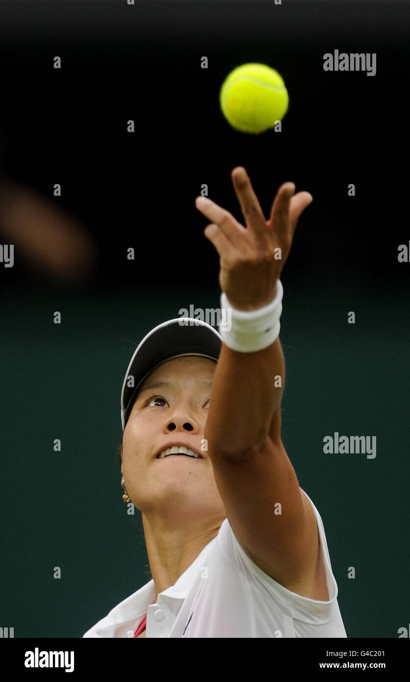 China's Na Li in action against Germany's Sabine Lisicki during day ...