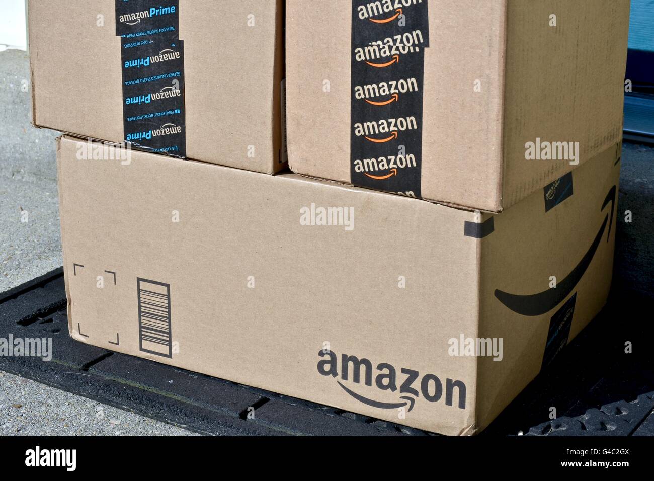 Amazon quick delivery hi-res stock photography and images - Alamy