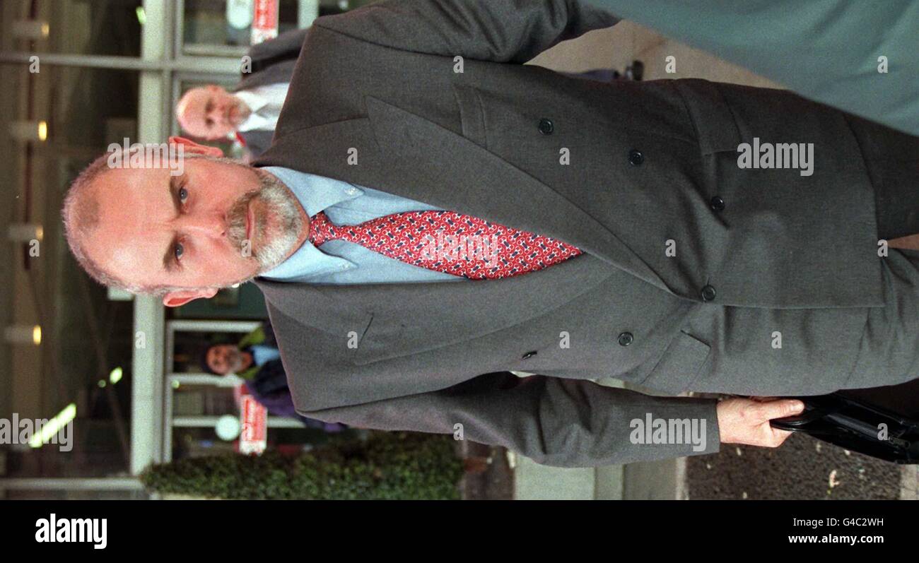 Detective inspector philip jeynes hi-res stock photography and images ...