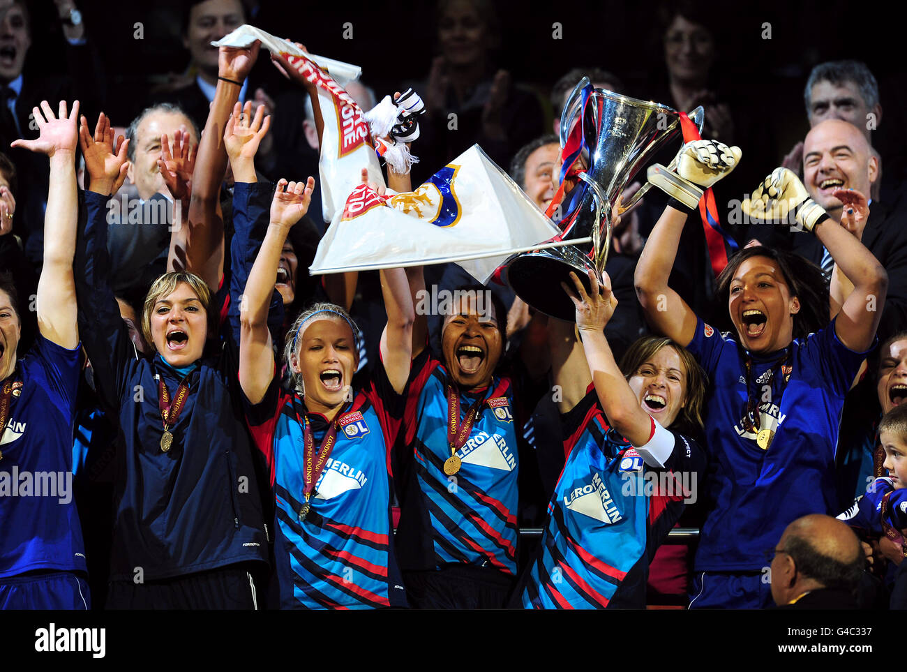 Olympique Lyonnais' players celebrate after winning the UEFA Women's ...