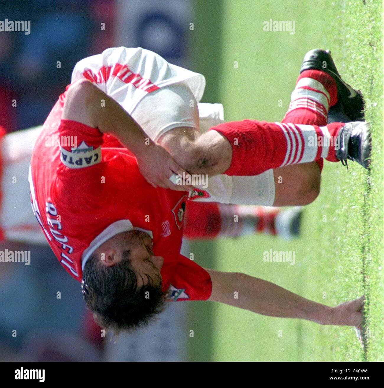 Barnsley redfearn 2 hi-res stock photography and images - Alamy