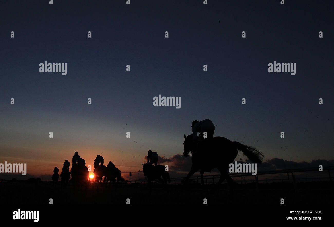 @attheraces hi-res stock photography and images - Alamy