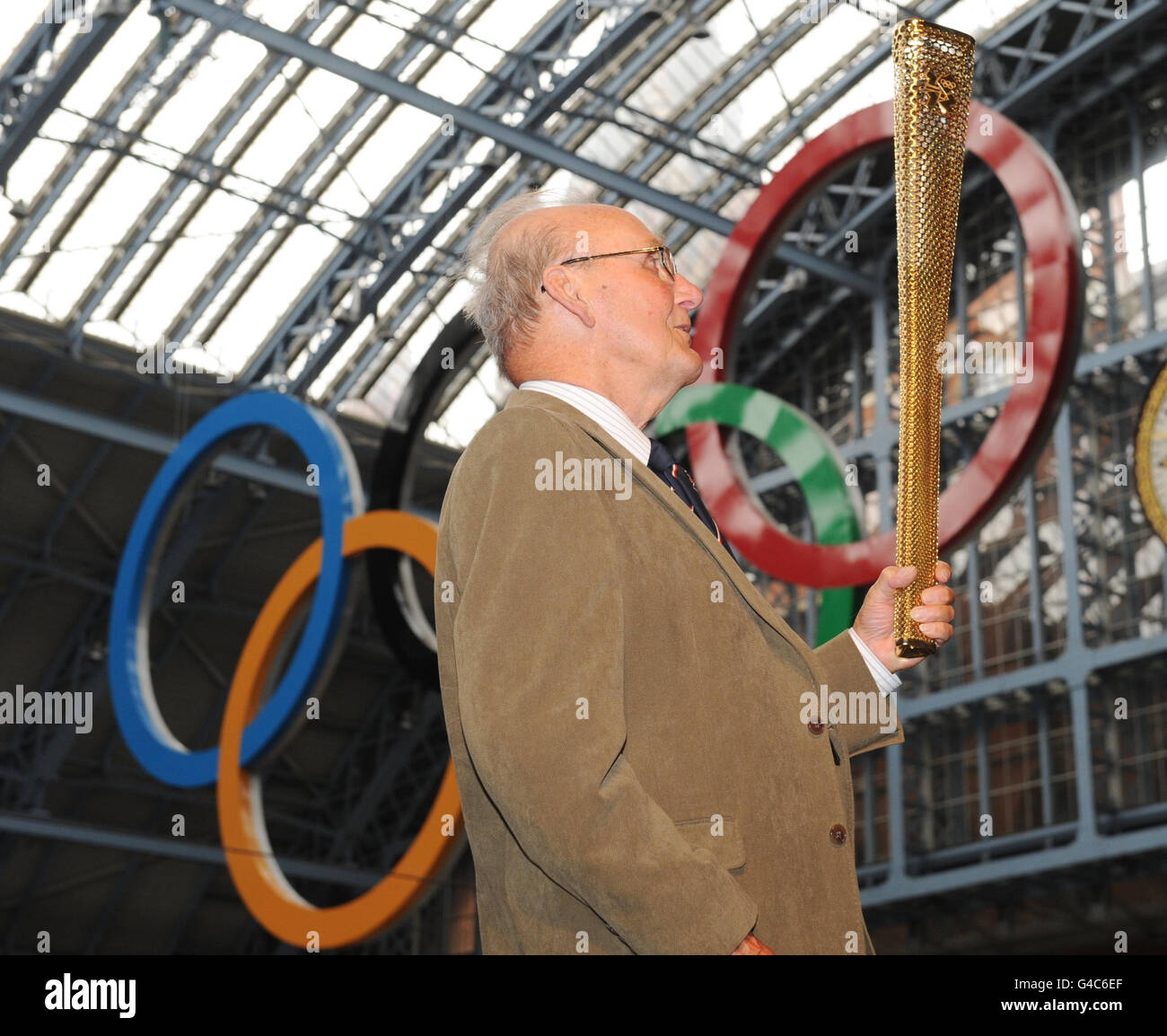 London 2012 Olympic torch design unveiled Stock Photo - Alamy