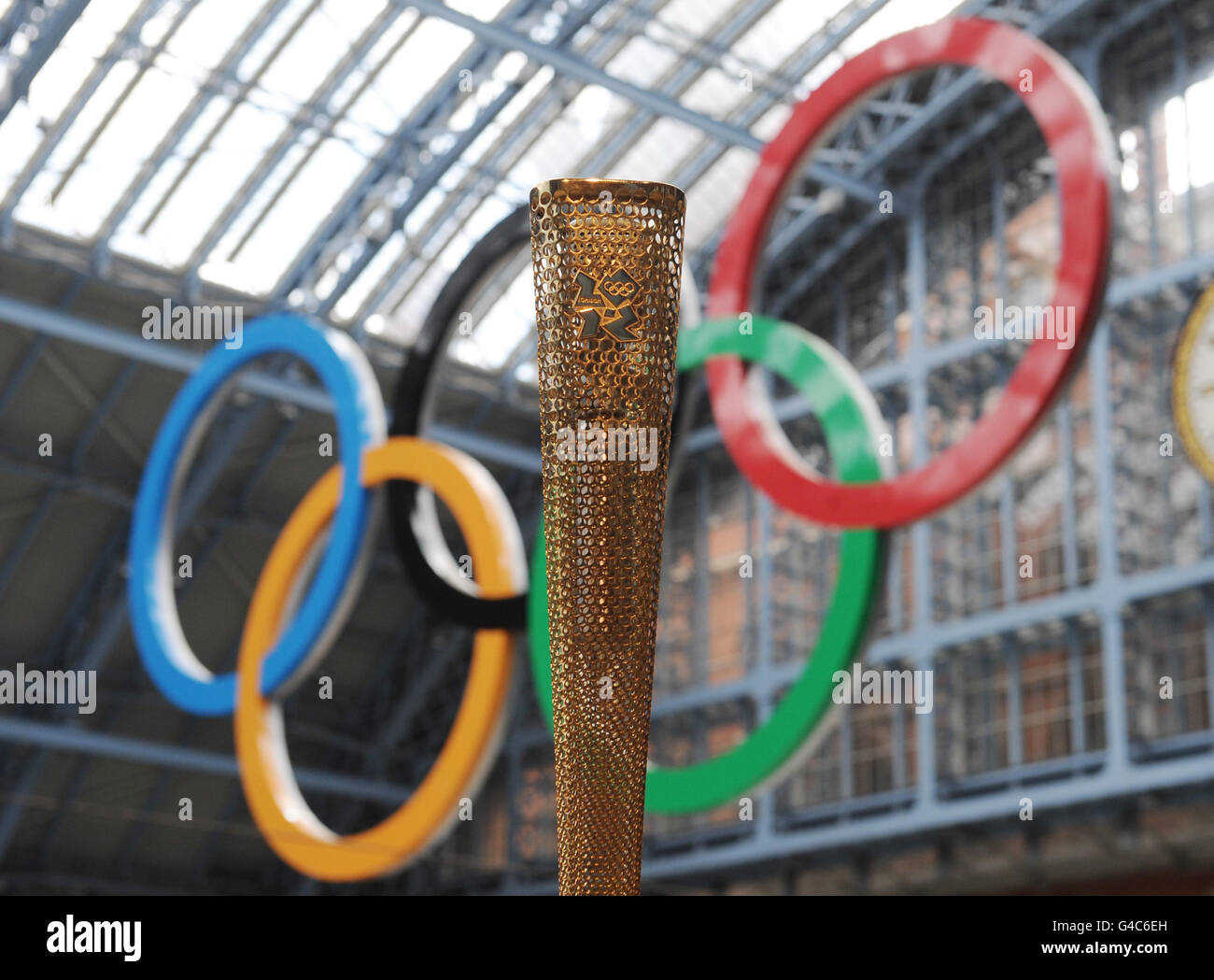 2012mascots hi-res stock photography and images - Alamy