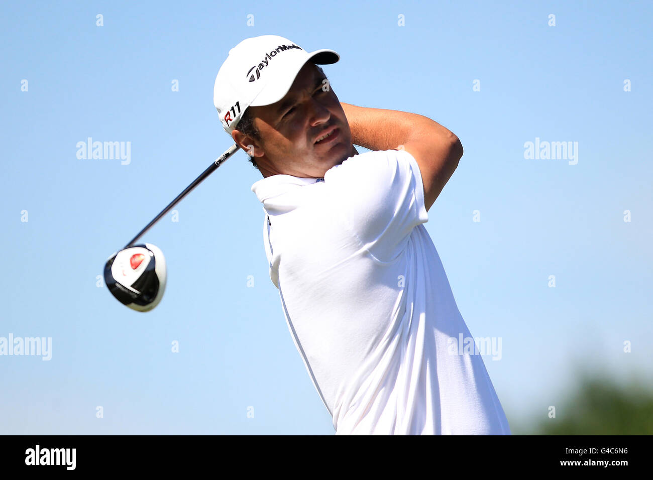 Simon Khan in action during Round two of the Saab Wales Open 2011 Stock ...