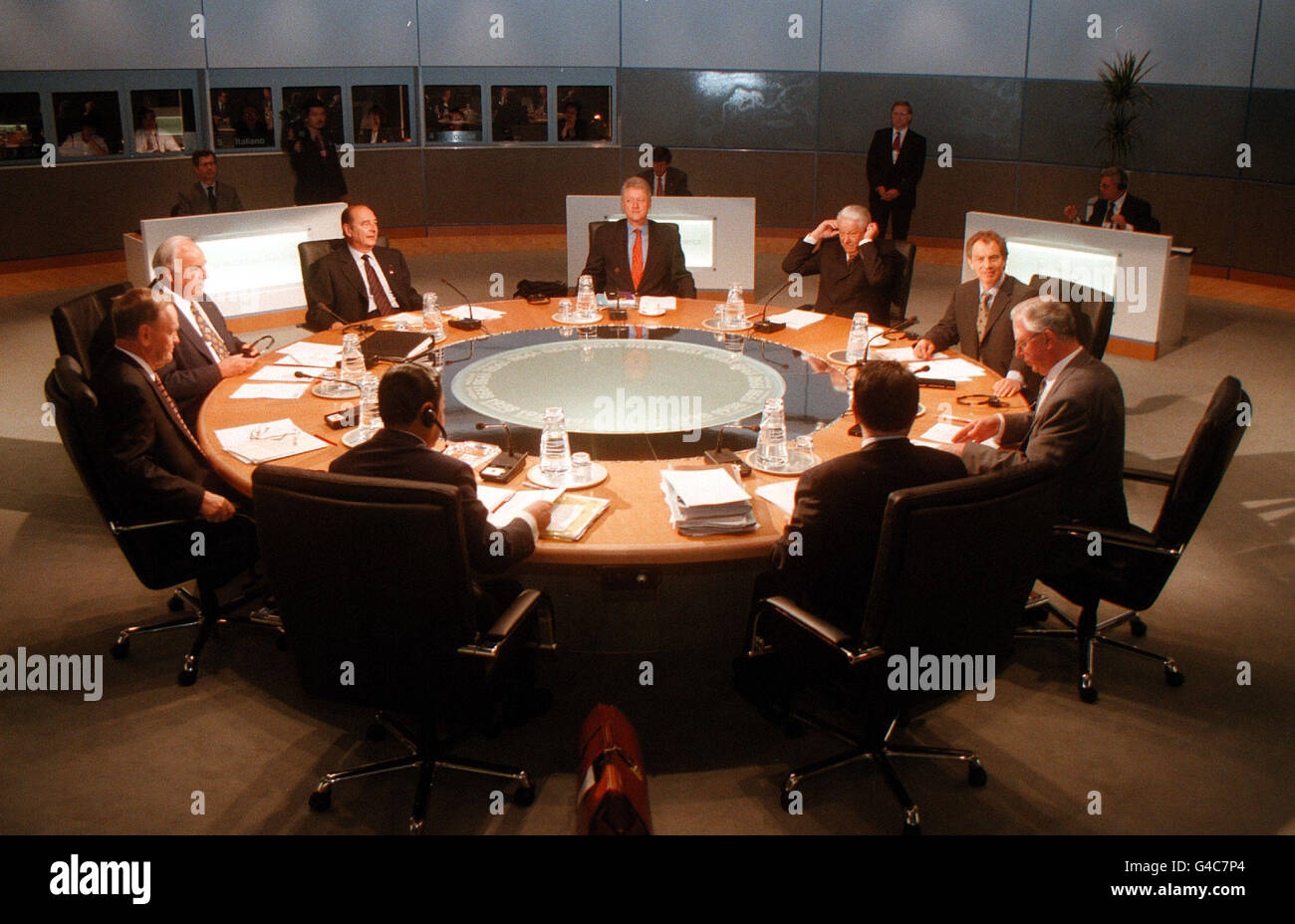 G8 Formal Session round table Stock Photo - Alamy