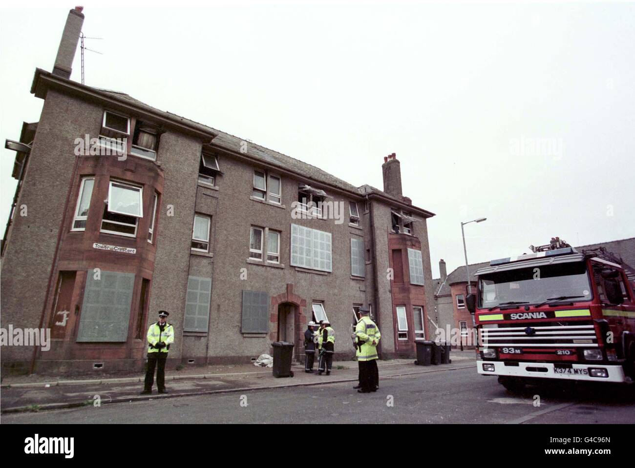 Emergency services attend the scene of a blaze in renfrew hi-res stock ...