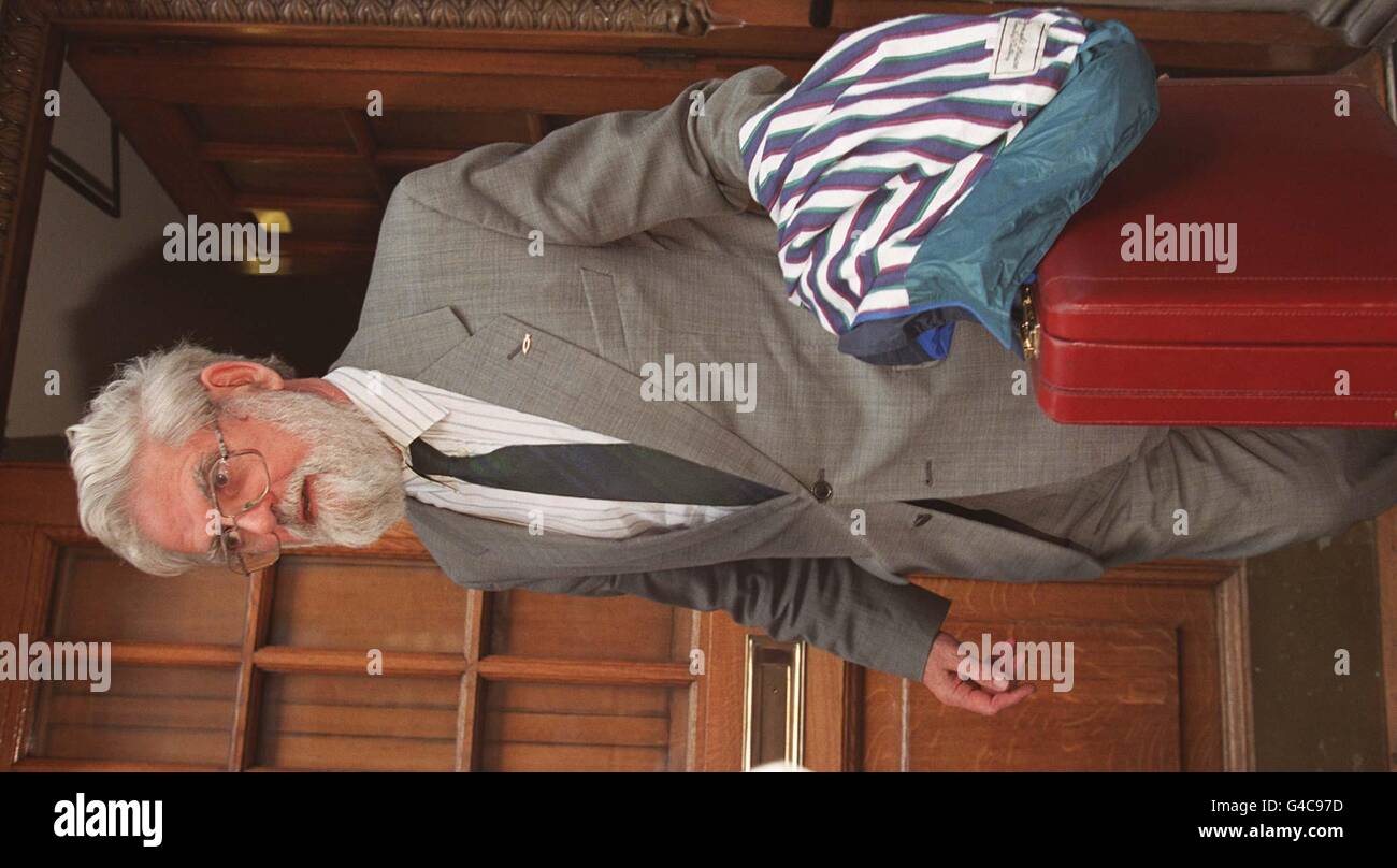 Dr John Roylance High Resolution Stock Photography and Images - Alamy