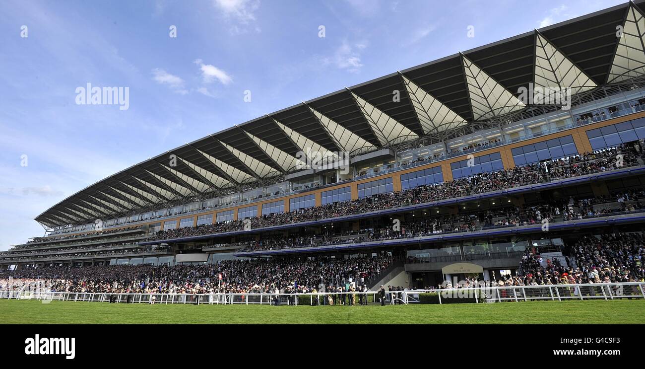 General view of the grandstand during royal ascot hi-res stock ...