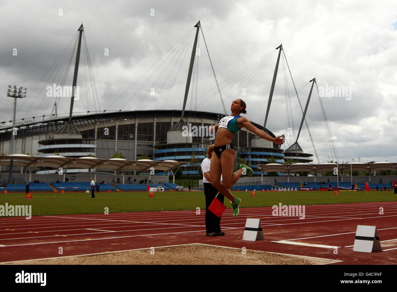 Great Britain's Jessica Ennis competes in the long jump Stock Photo - Alamy