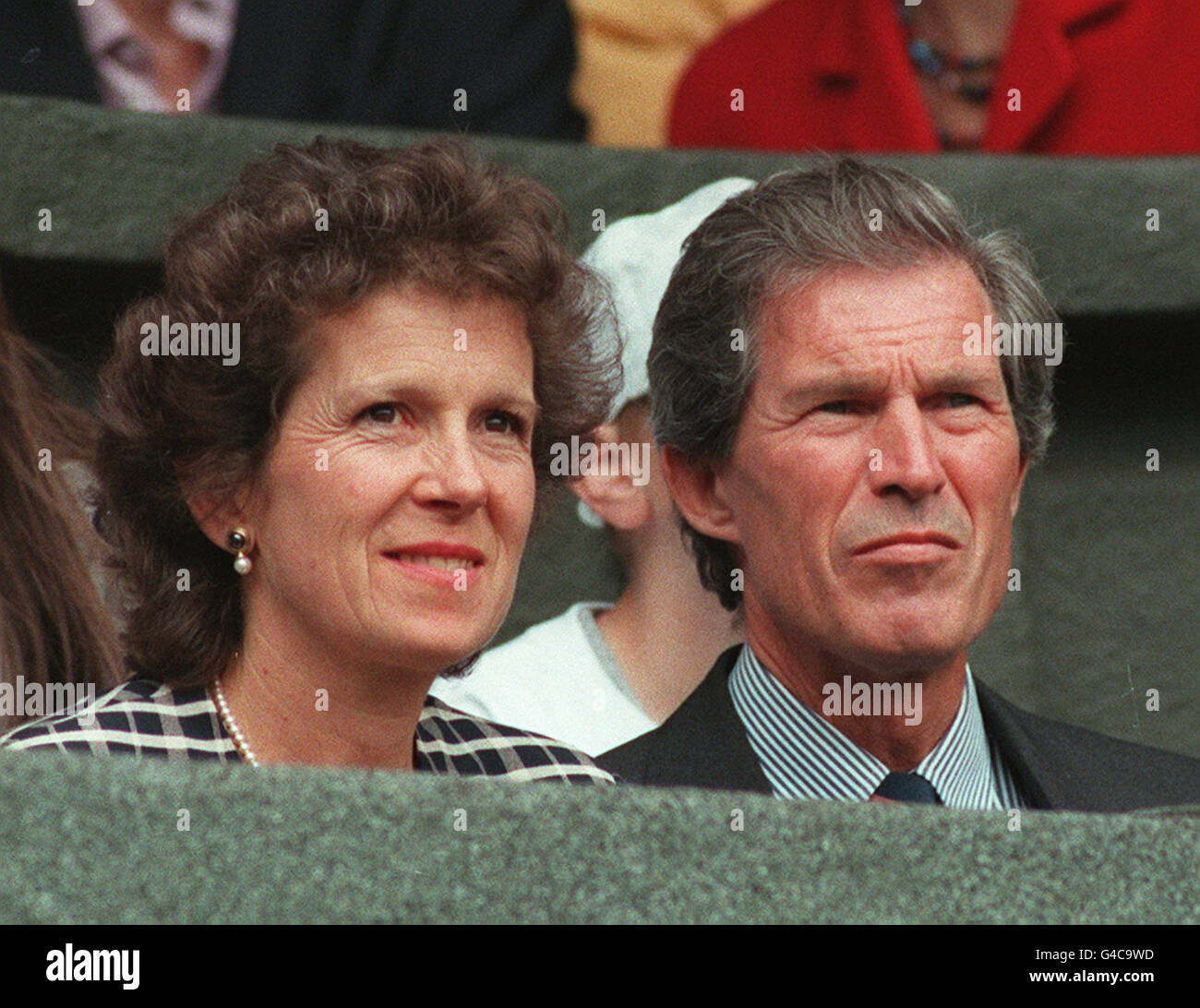 PA NEWS PHOTO 29/6/96 JANE AND TONY HENMAN BOTH WATCHING THEIR TENNIS ...