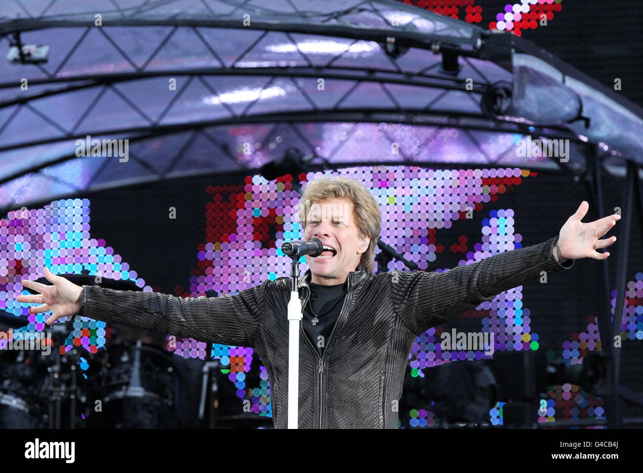 Bon Jovi gig - Murrayfield. Jon Bon Jovi in concert at Murrayfield ...