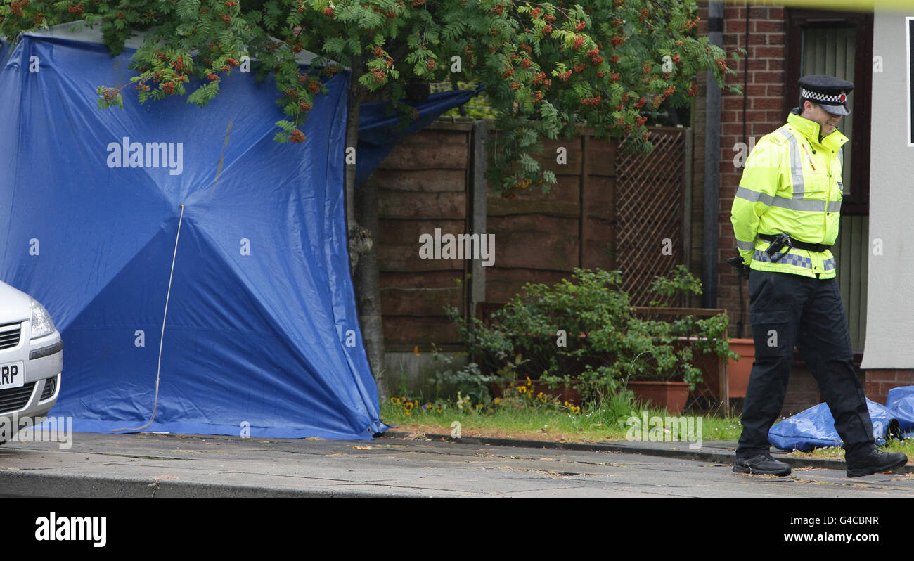 Suspected burglar hi-res stock photography and images - Alamy