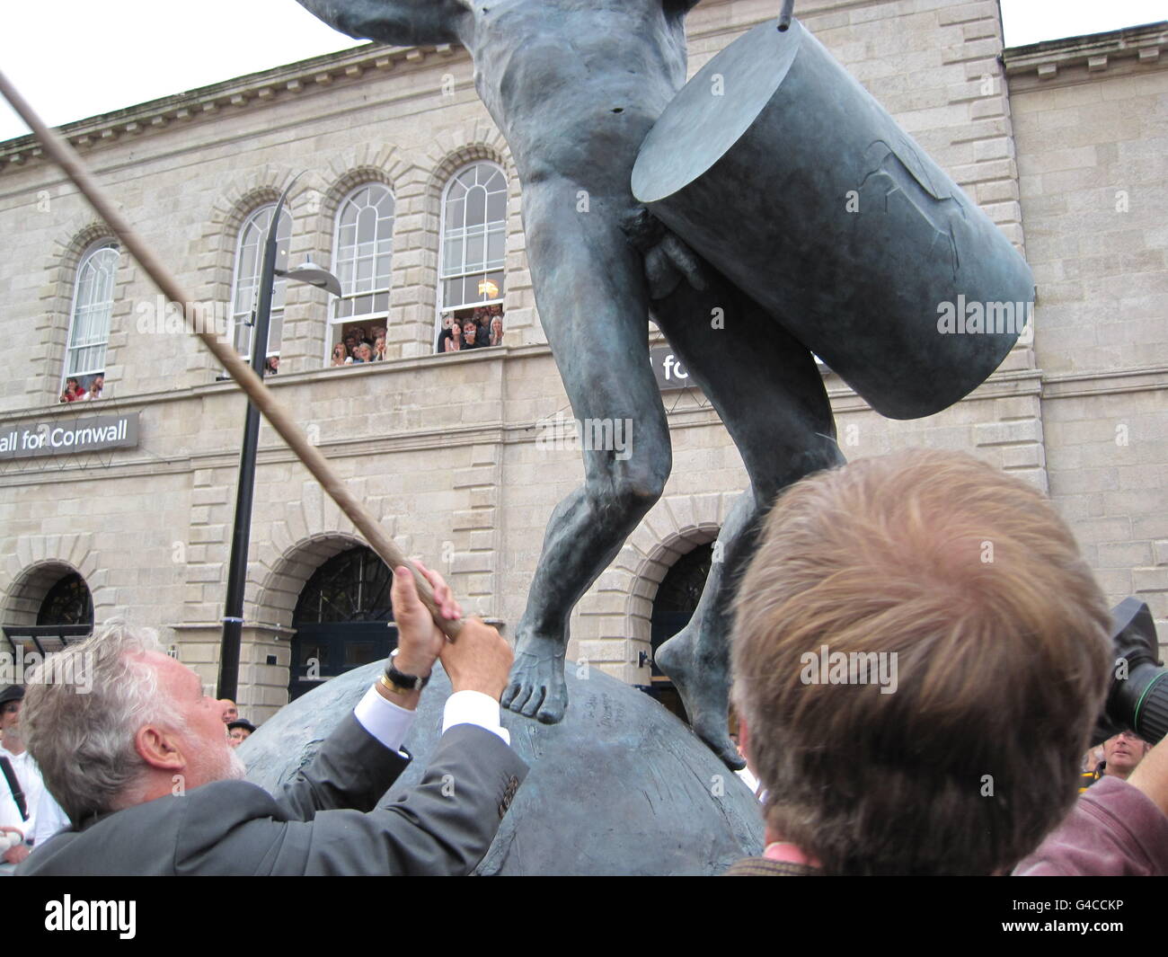 Truro drummer sculpture Stock Photo - Alamy