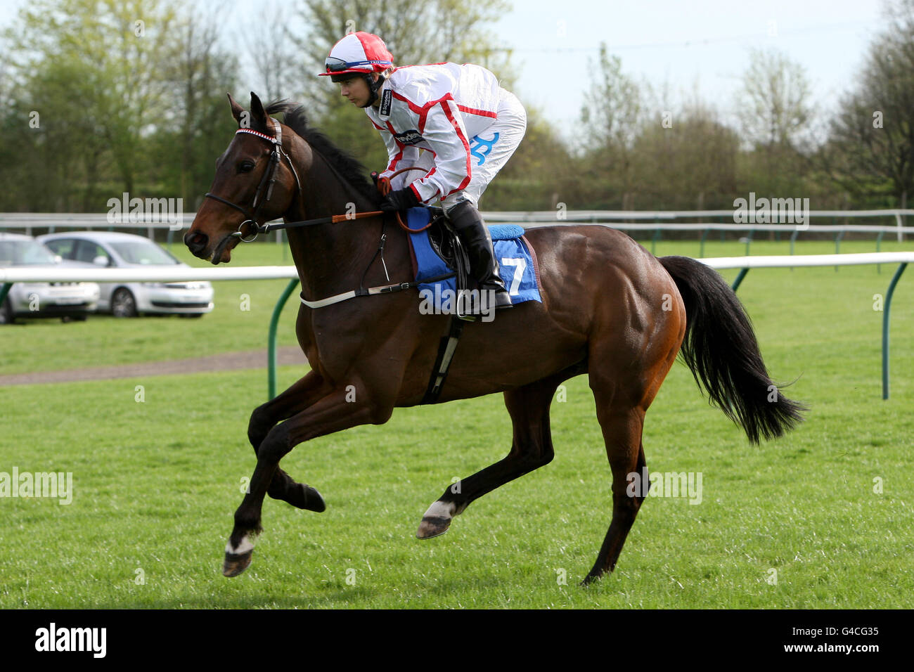 Horse Racing - Nottingham Racecourse Stock Photo - Alamy