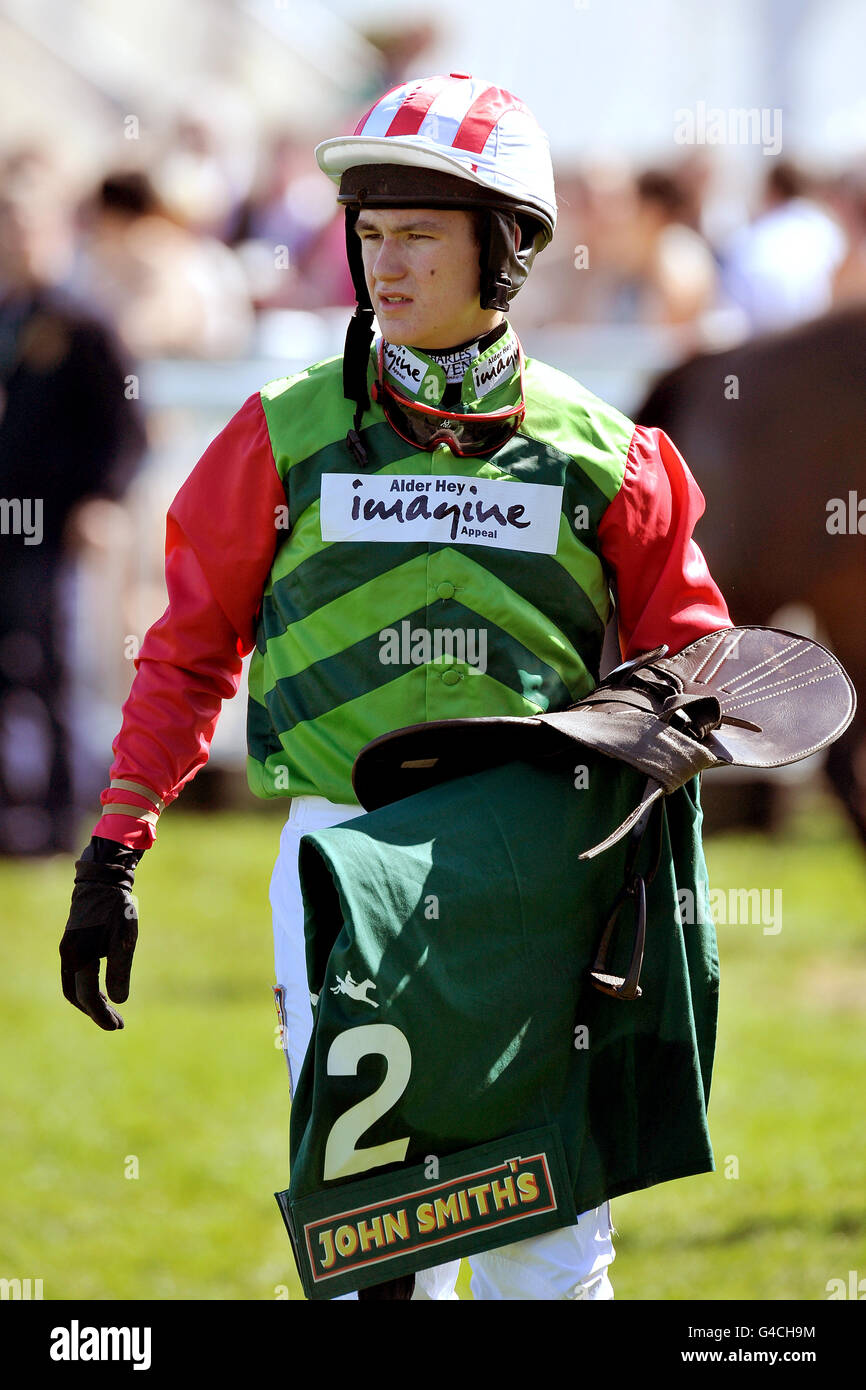 Horse Racing - The 2011 John Smith's Grand National - Day Two - Aintree ...