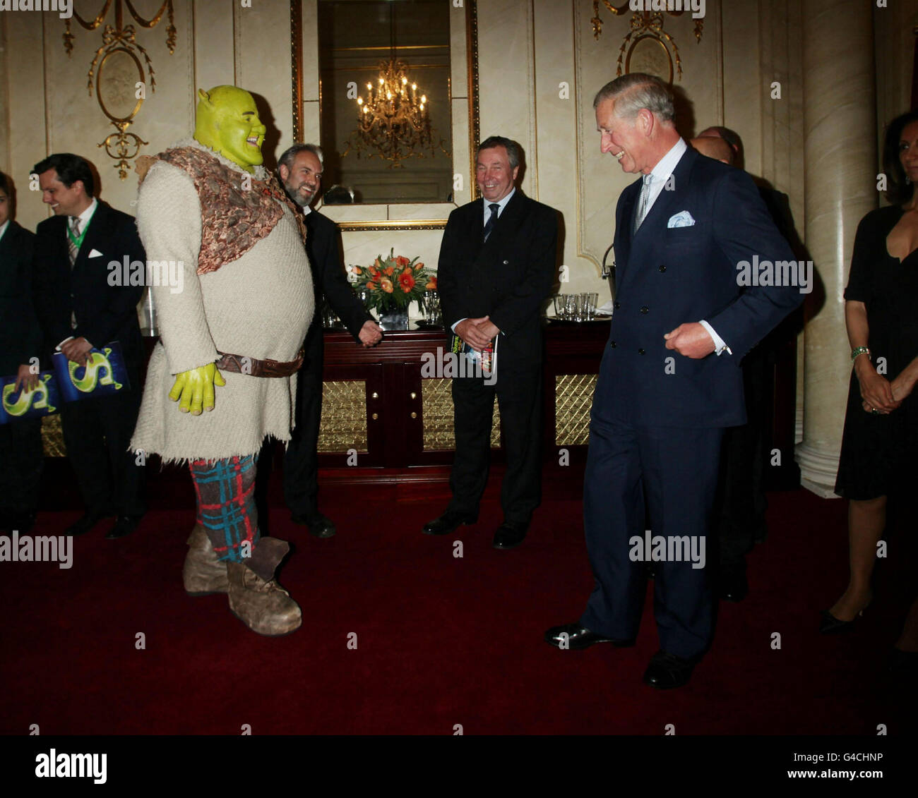 The Prince of Wales meets Nigel Lindsay as Shrek before a special ...