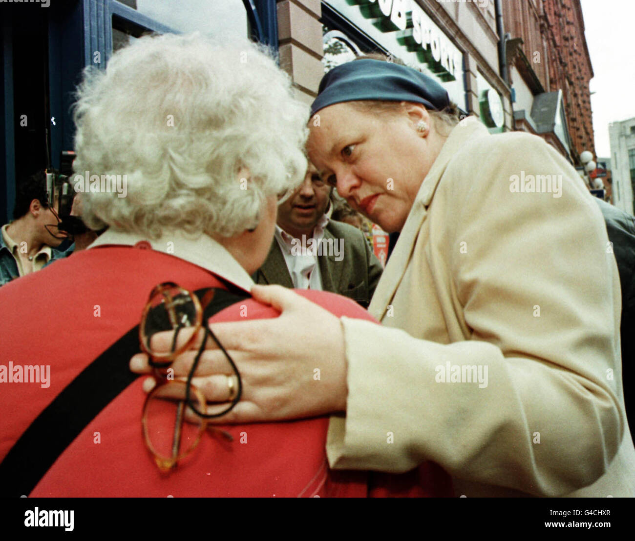 Mo mowlam belfast hi-res stock photography and images - Alamy