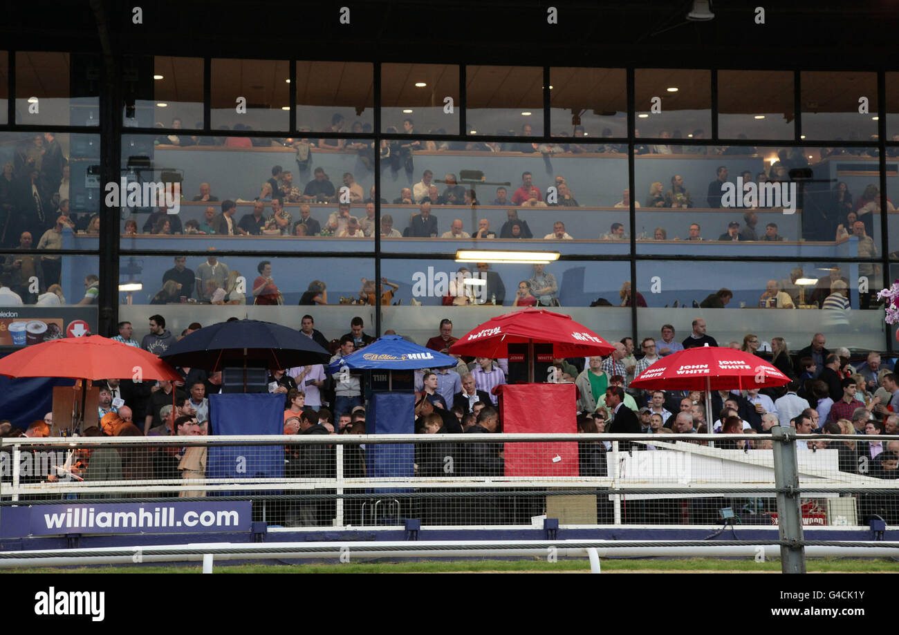 Wimbledon stadium in south london hi-res stock photography and images ...