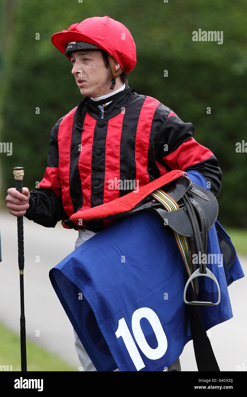 Horse Racing - Nottingham Racecourse Stock Photo - Alamy