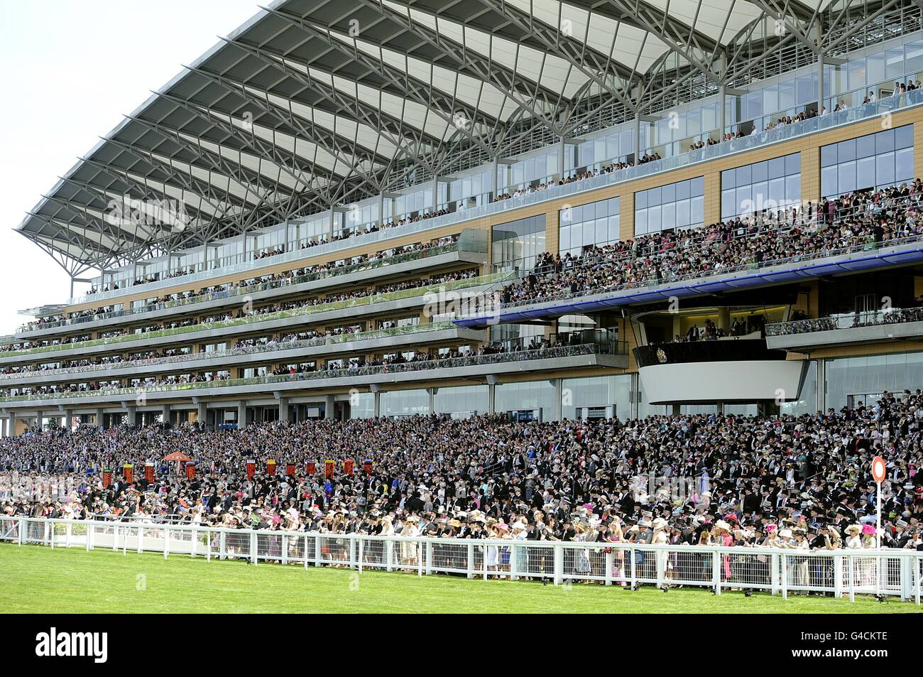 General view of the grandstand during royal ascot hi-res stock ...